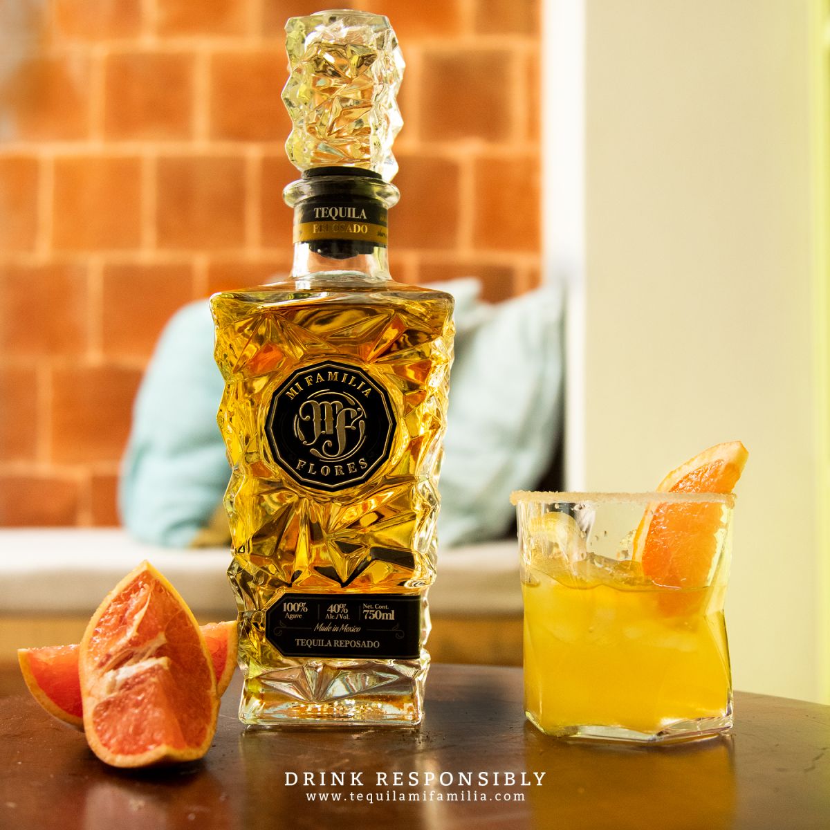 La mejor receta para la Paloma, bebida perfecta para el día soleado.